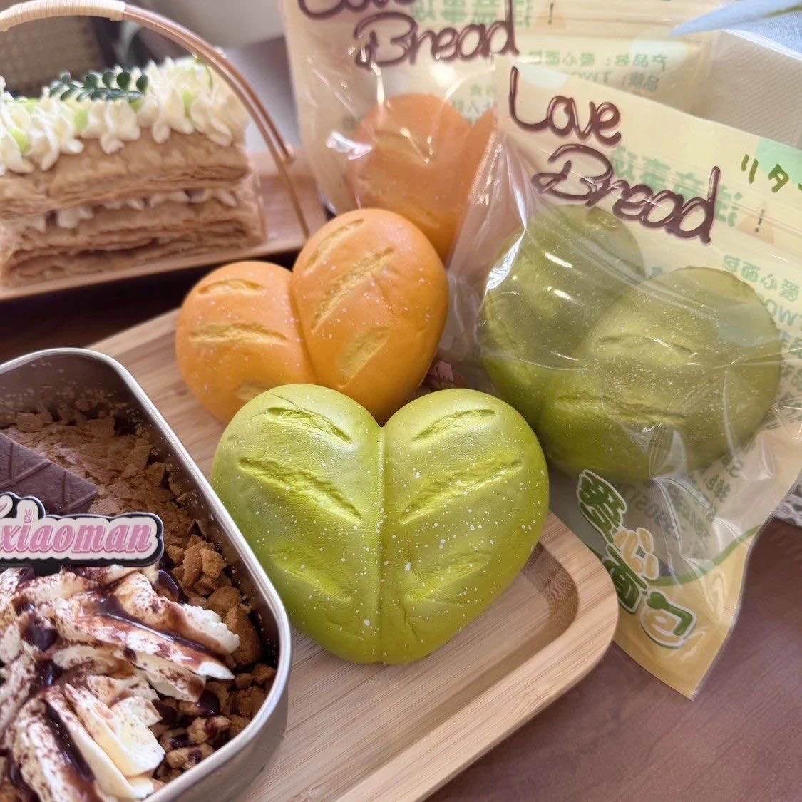 Heart Shaped Bread Squishy by TwoDots | ibloom squishies Mido squishy ...